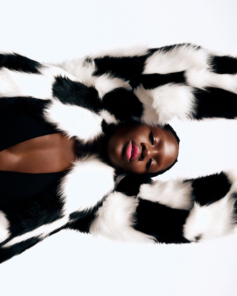 Glossier G Suit Campaign 2023 (Glossier)