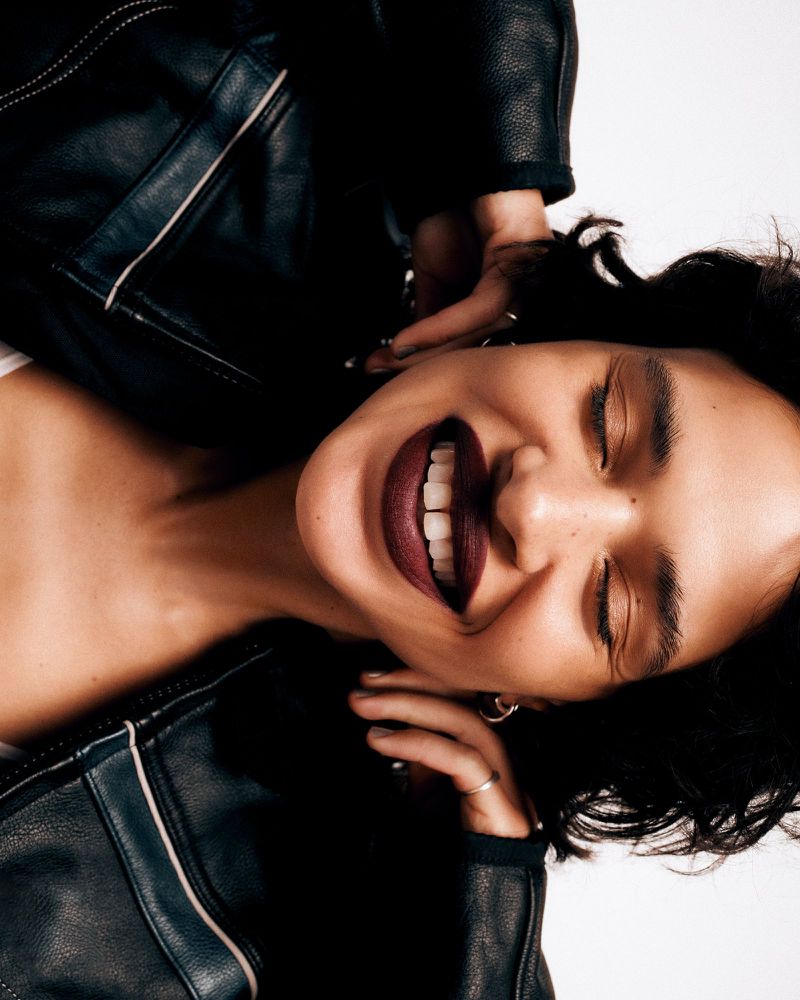 Glossier G Suit Campaign 2023 (Glossier)