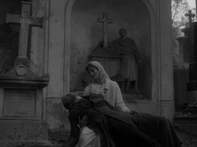 RAVEN (2023) (Vogue Czechoslovakia)