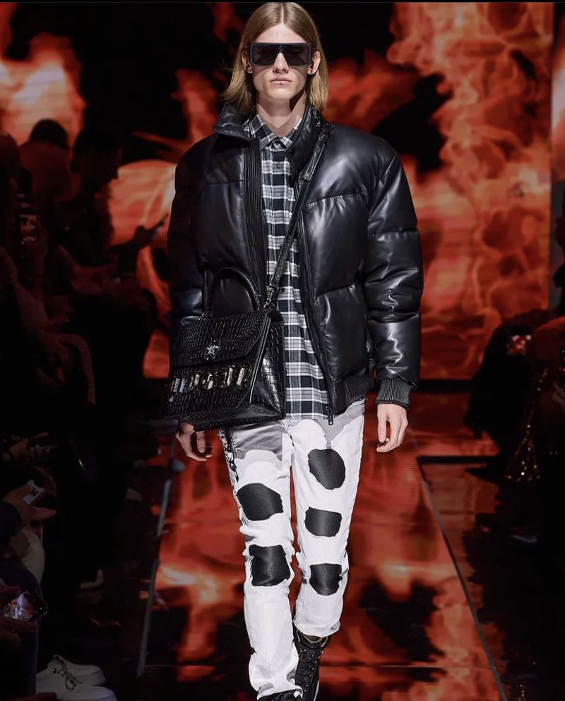 Philipp Plein F/W 22 Show (Philipp Plein)