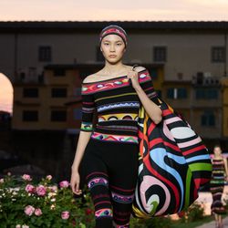 Sherry Shi - Model Profile - Photos & latest news