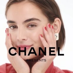 Romy Schonberger - Model Profile - Photos & latest news