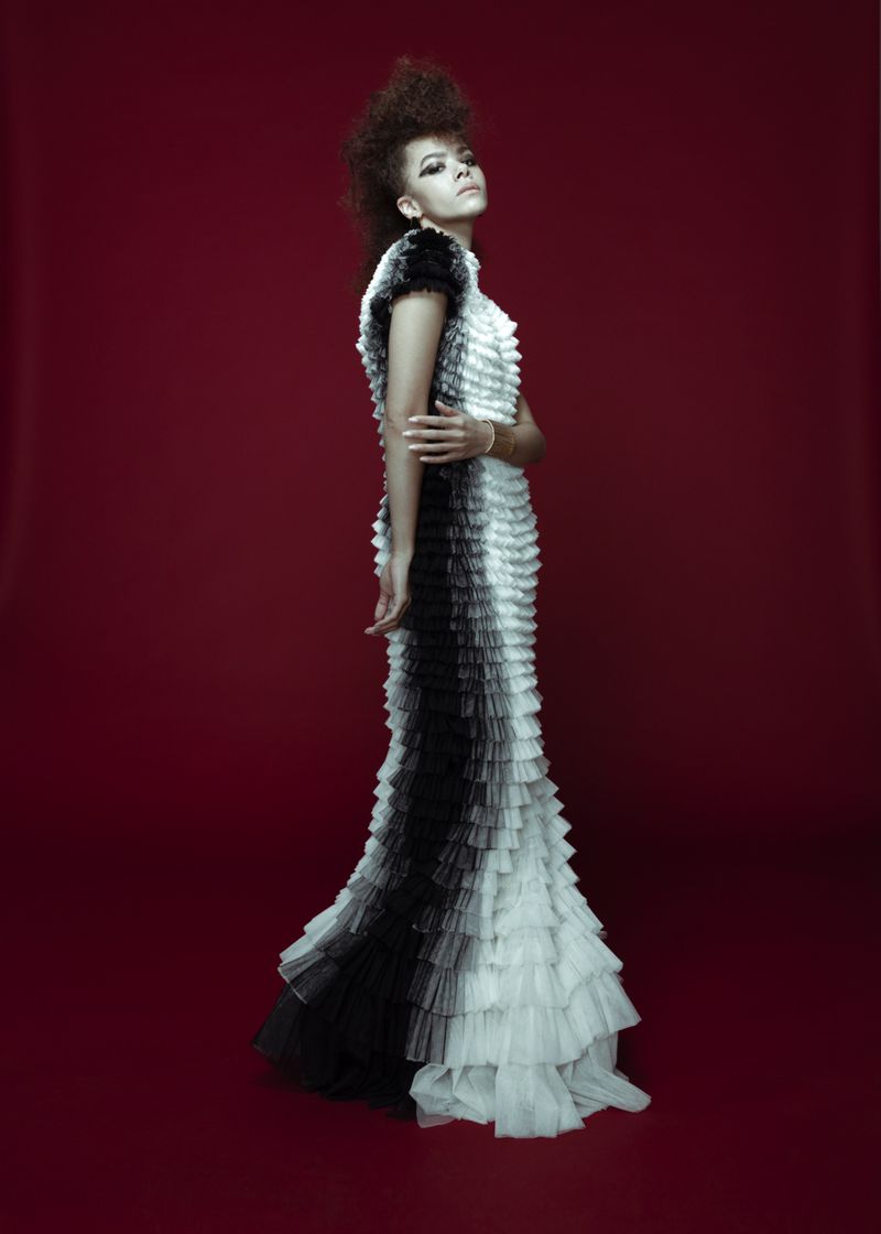 Antonia Gentry (Schön Magazine)