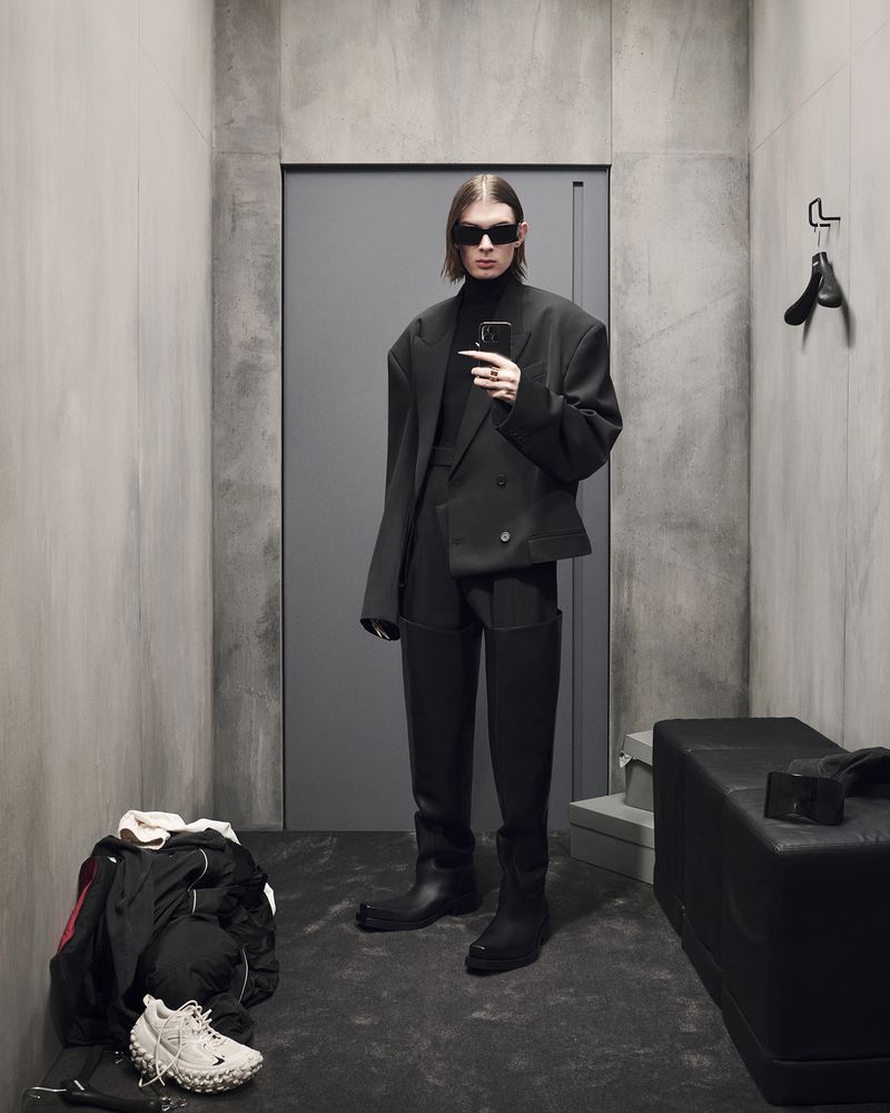 Balenciaga Fitting Room Campaign 2023 (Balenciaga)