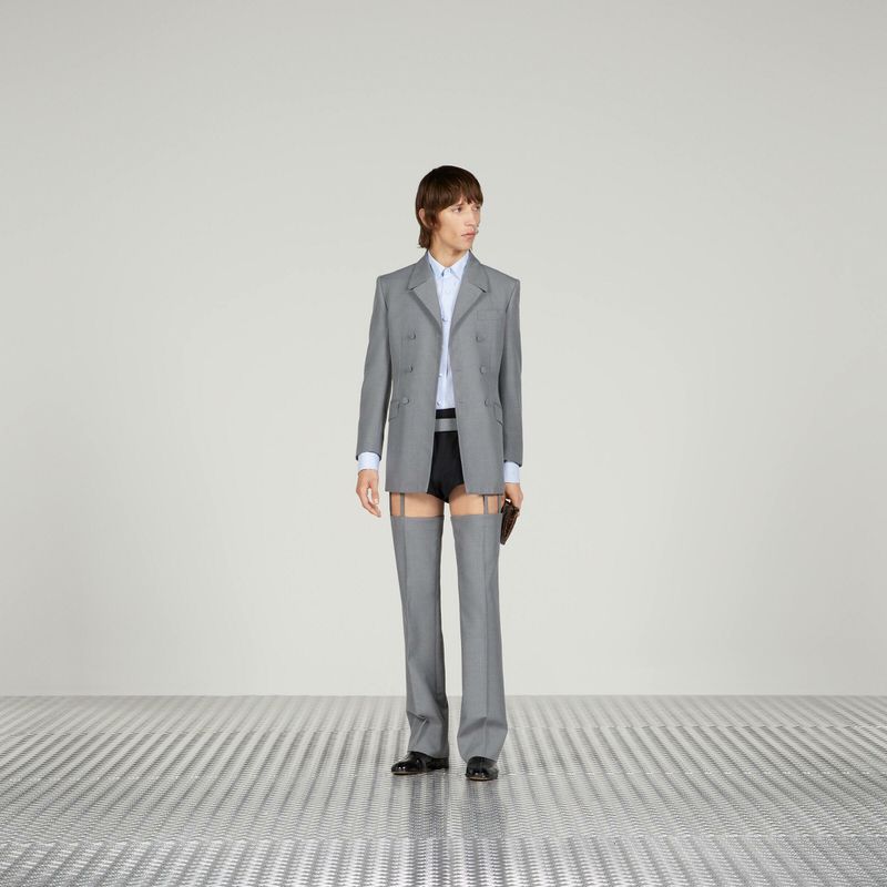 Gucci Pre-Fall 2023 e-comm by Cosimo Poggi (Gucci)