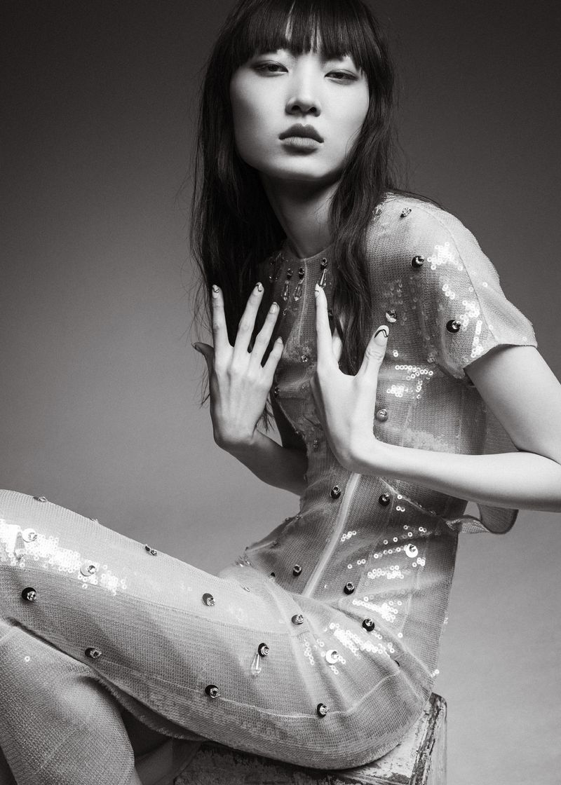 FLORA (5ELEVEN Magazine)