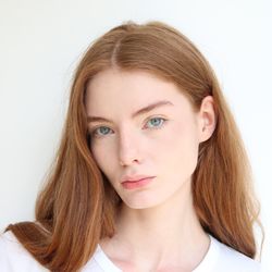 Alyda Grace - Model Profile - Photos & latest news