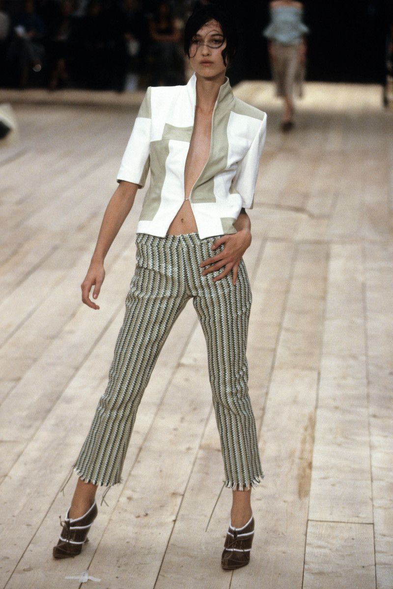 Alexander McQueen S/S 1999 Show (Alexander McQueen)