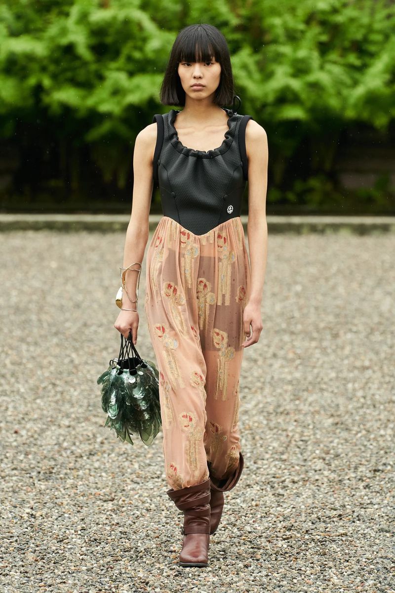 Louis Vuitton Resort 2024 Show Isola Bella (Louis Vuitton)