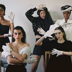 Alex Blessing - Model Profile - Photos & latest news