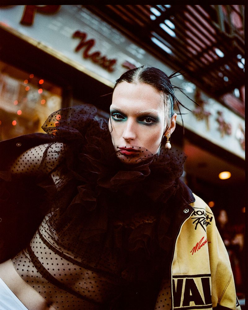 WILLA DEVEREUX BY MARIE DAVERÈDE (Iris Covet Book)