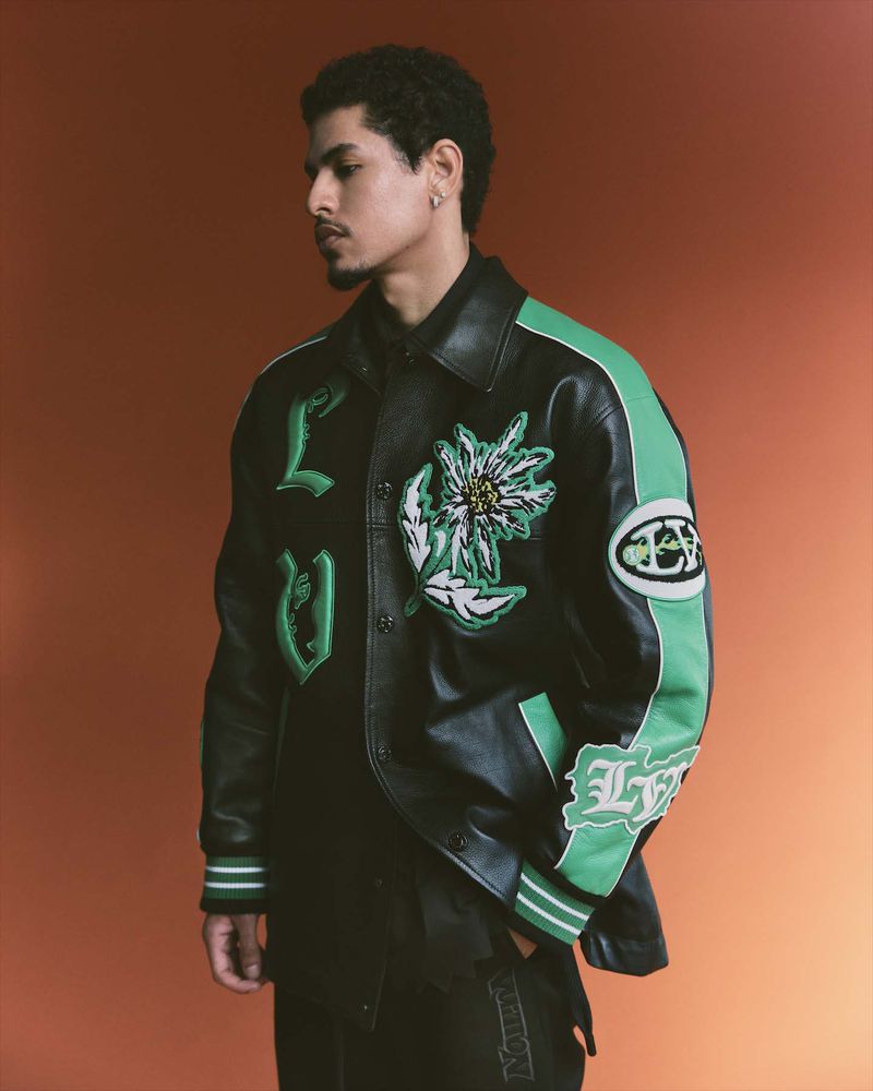 Delfin Finley for V Man 50 (V Man)