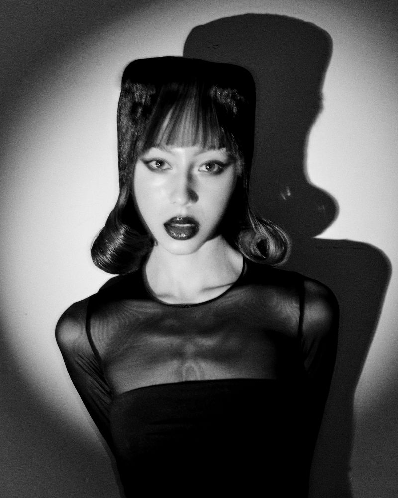 MIKA (Portrait)