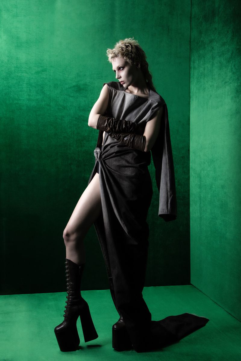 We Should All Be Artists (Blanc Magazine)