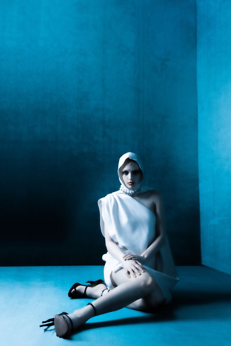 We Should All Be Artists (Blanc Magazine)