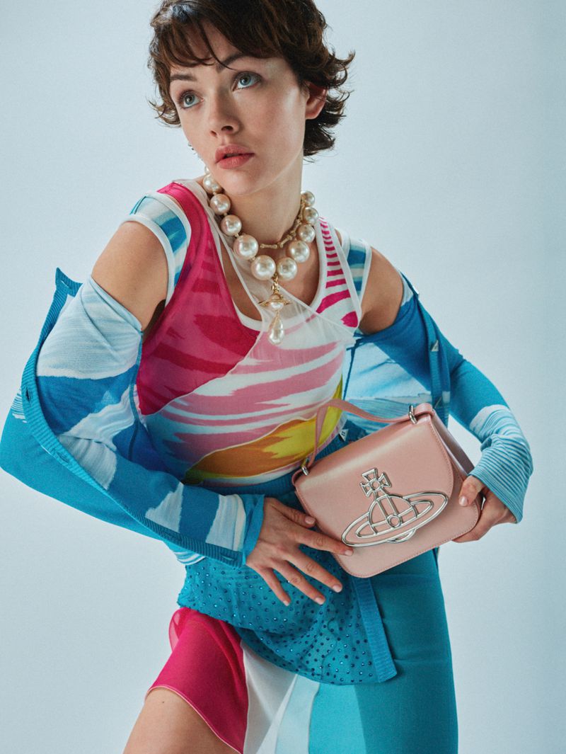 More more more (The Hunger Magazine)