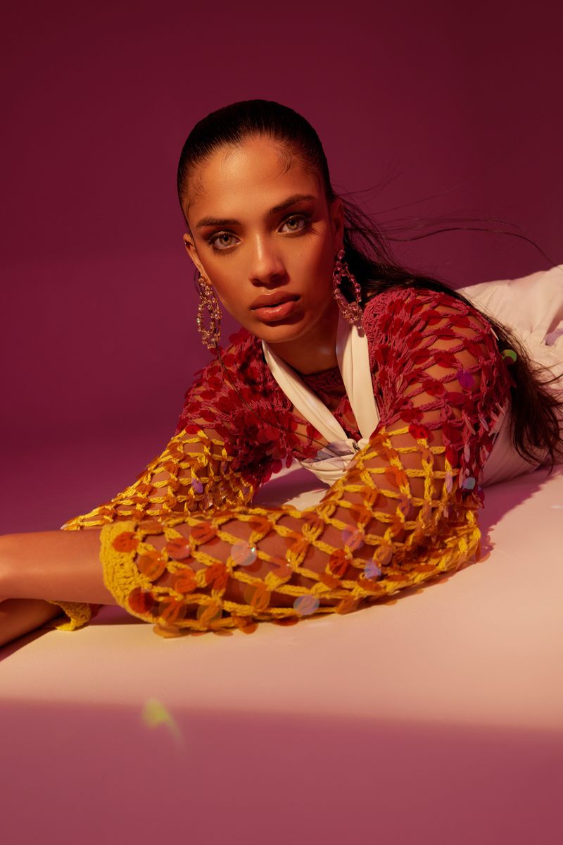 Vega (Various Editorials)