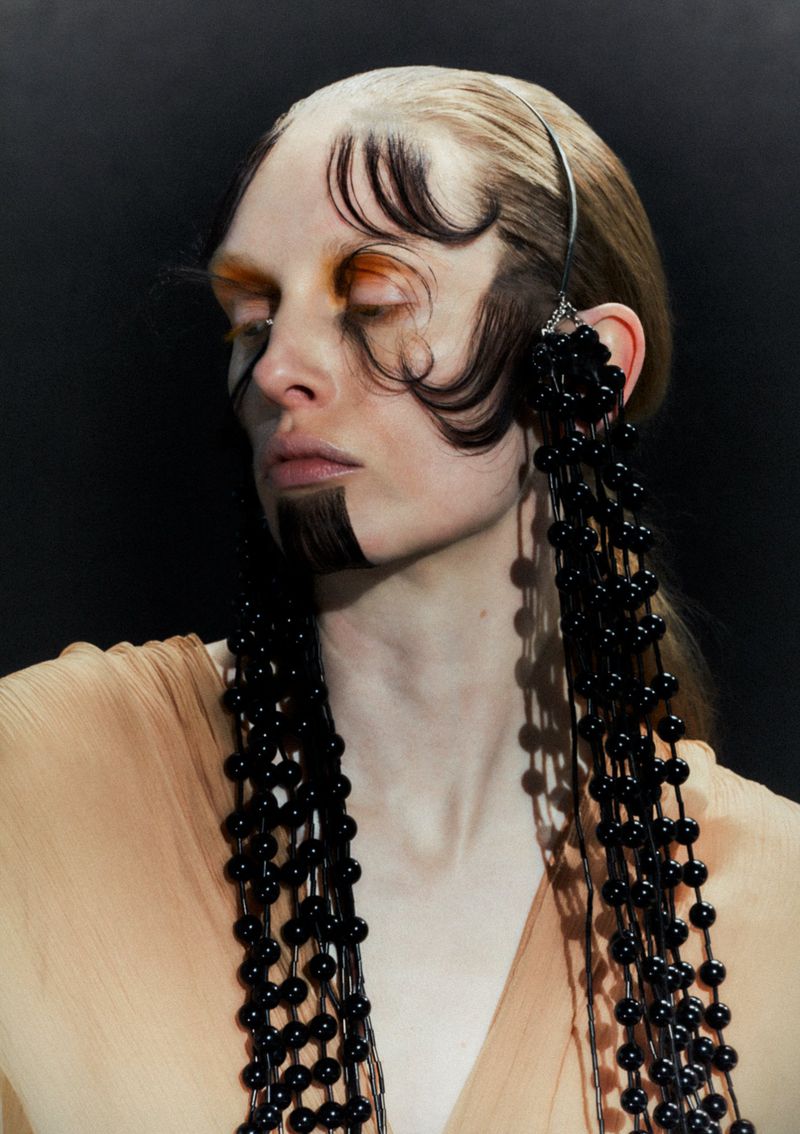 Adult Hair (Carcy Magazine)