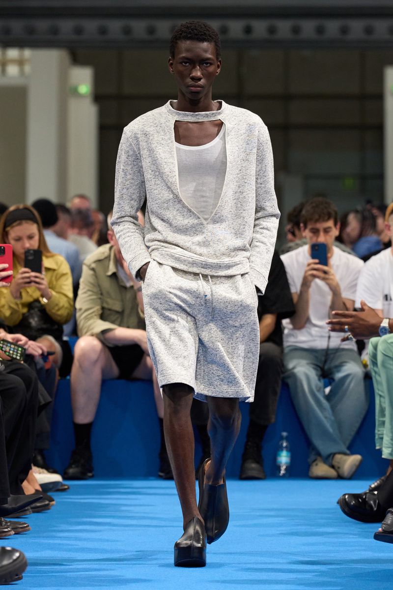 J.W. Anderson S/S 24 Men's & Resort 2024 Show (J.W. Anderson)