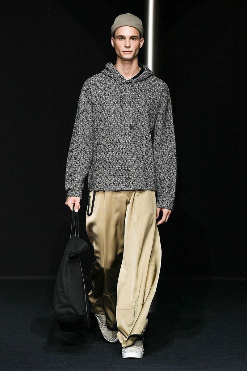 Emporio Armani Men's S/S 24 Show (Emporio Armani)