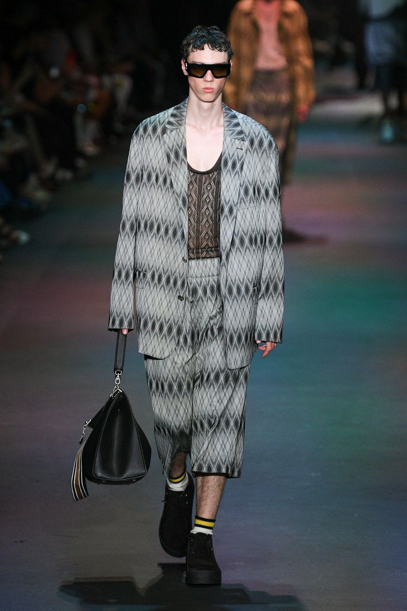 Etro S/S 24 Men's Show (Etro)