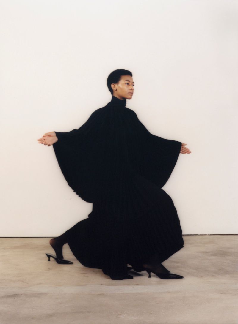 Peering Into The White Room (Special Projects)