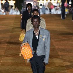 Issack Abdi Sadik - Model Profile - Photos & latest news