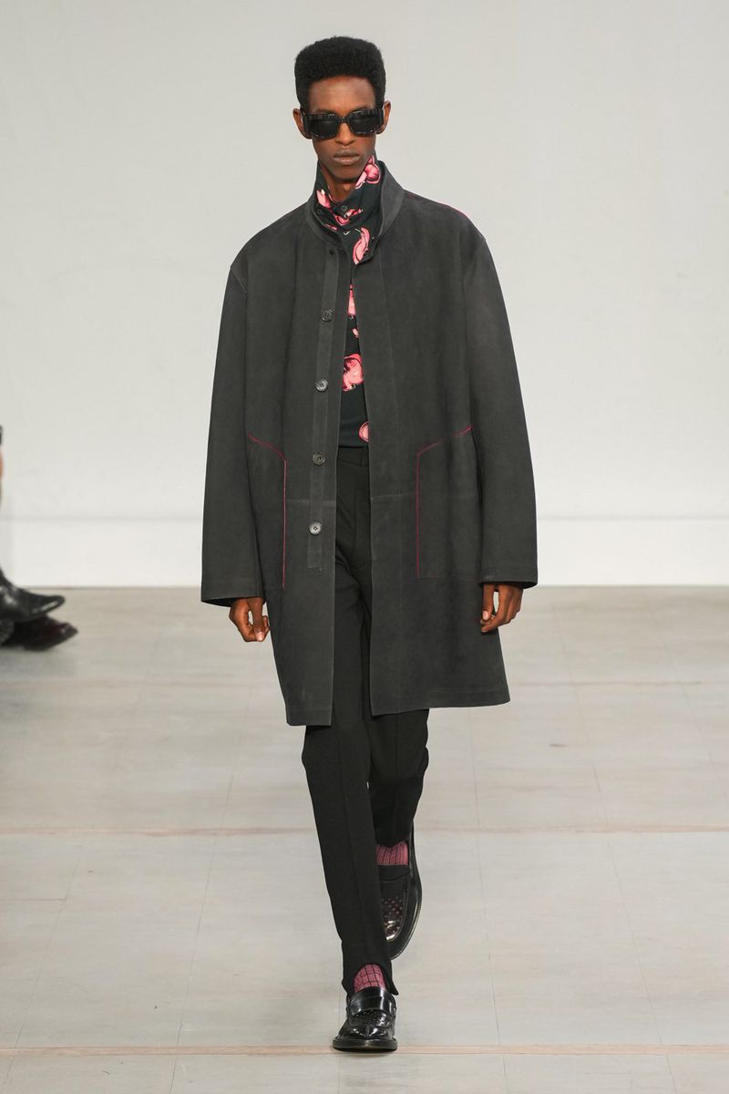 Paul Smith S/S 24 Men's Show (Paul Smith)