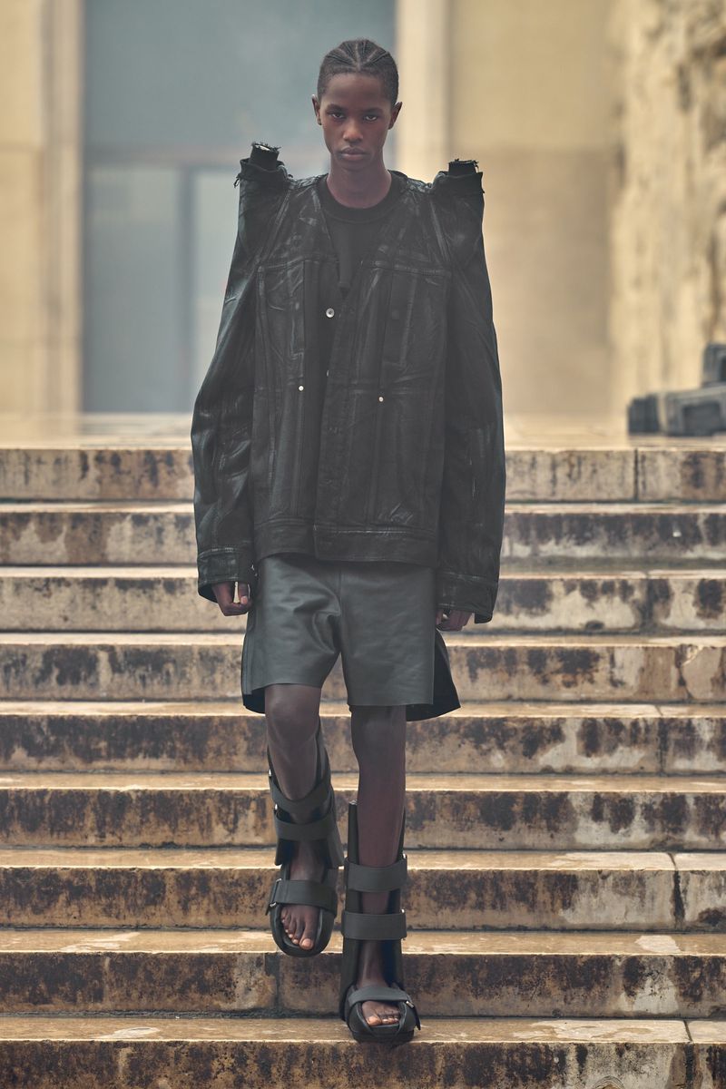 Rick Owens S/S 24 Men's Show (Rick Owens)