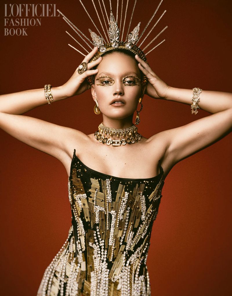 CHAÎNES D’OR by Dani Sax (L'Officiel Fashion Book Australia)