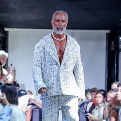 Gil Ros - Model Profile - Photos & latest news