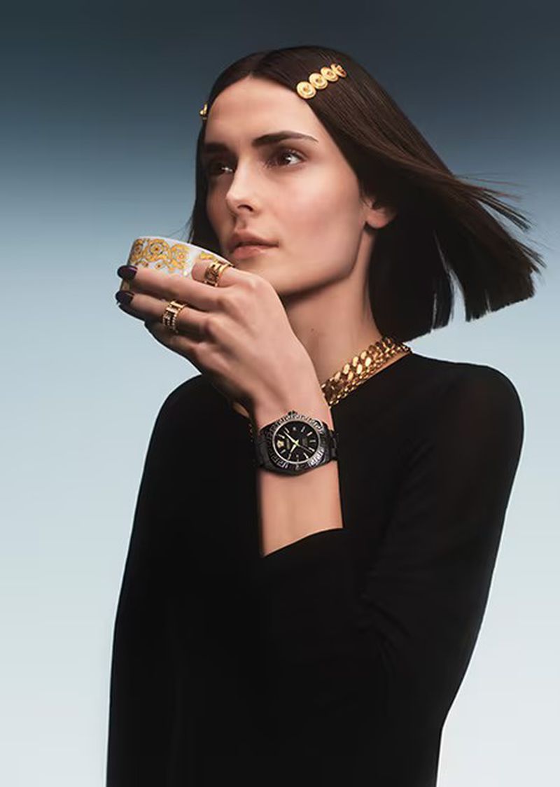 Versace Watches S/S 23 Campaign (Versace)