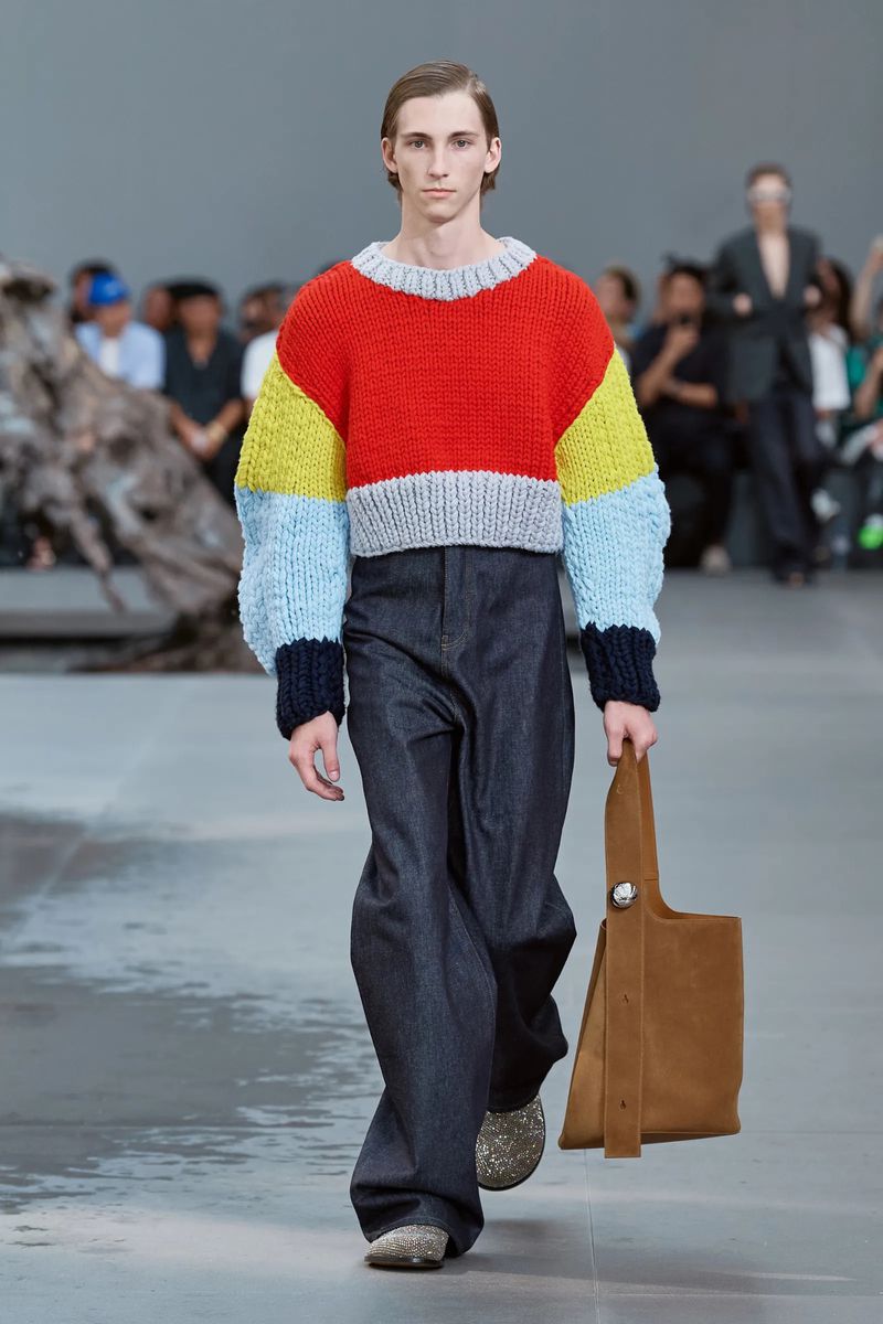 Loewe S/S 24 Men's Show (Loewe)