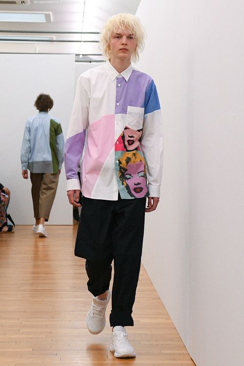 Roman Datsko - Model - detail by people