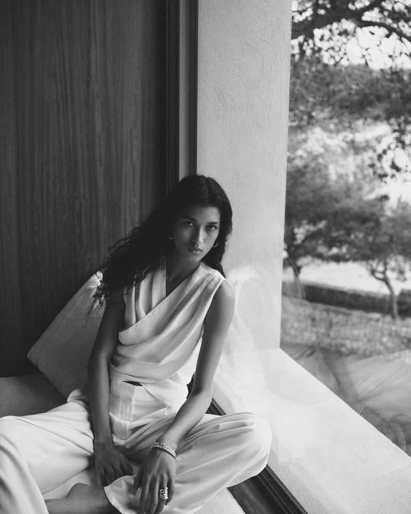 LINEN ISSUE (Massimo Dutti)