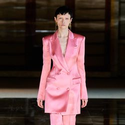 Mika Nobles - Model Profile - Photos & latest news