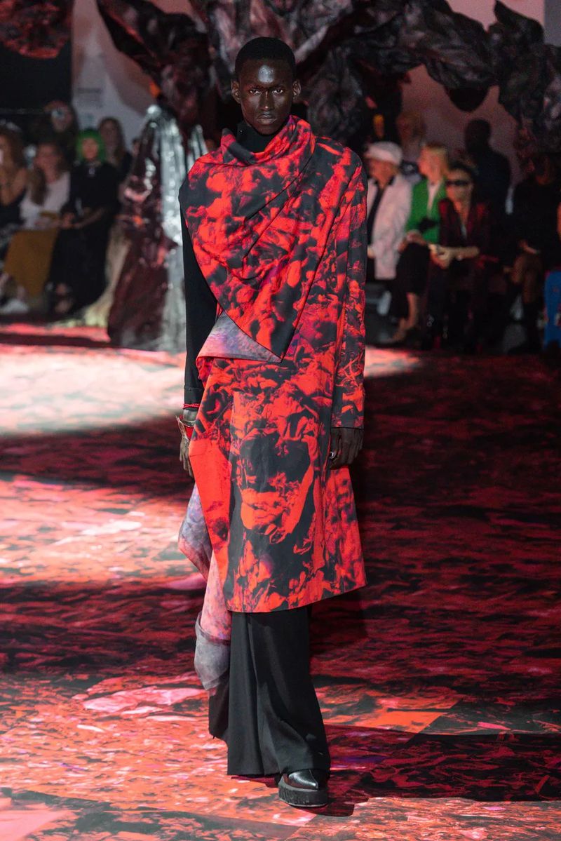 Yuima Nakazato Haute Couture Fall 2023 Show (Various Shows)