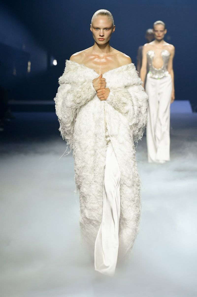 Ashi Studio Haute Couture Fall 2023 Show (Ashi Studio)