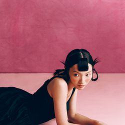 Julie Cheng - Model Profile - Photos & latest news