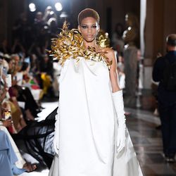 Minnie Warren - Model Profile - Photos & latest news