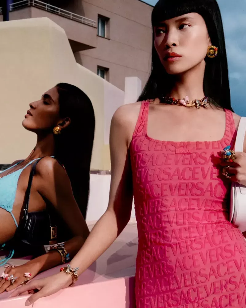 Versace LA VACANZA Campaign 2023 (Versace)