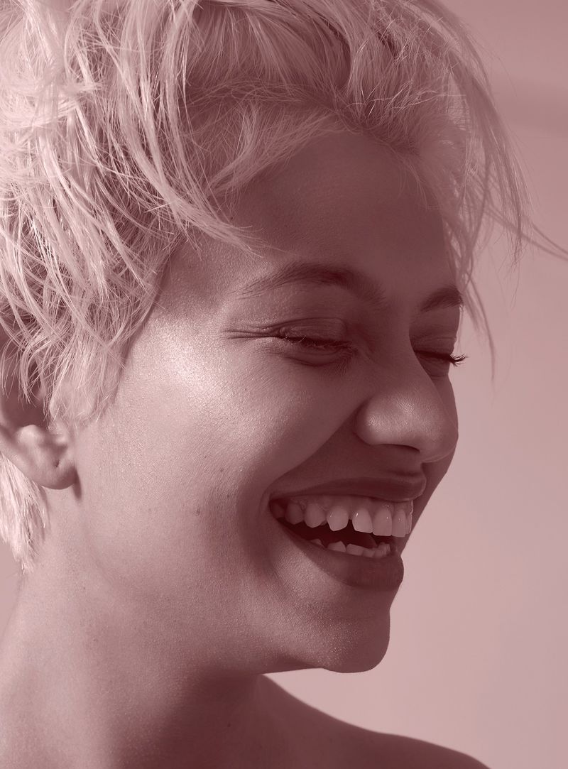 Victoria Brito: A Versatile Sensation (Vestal Magazine)