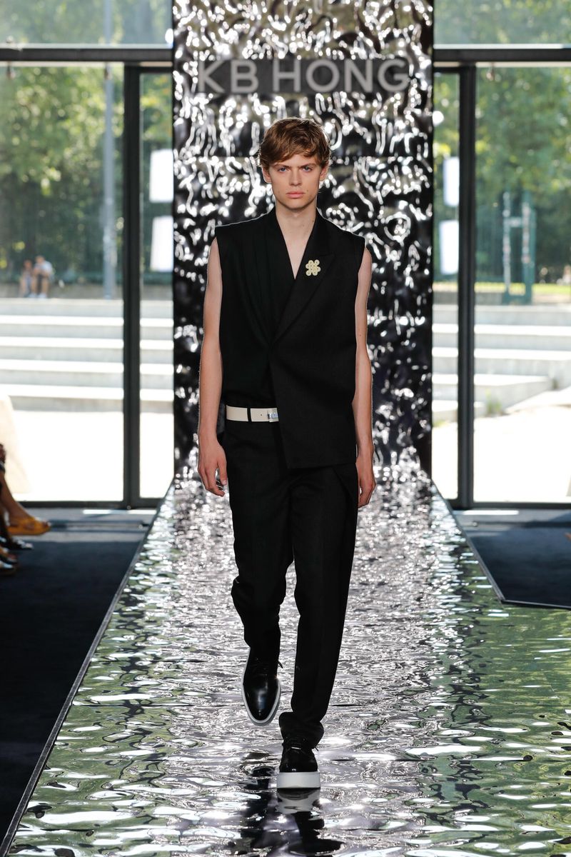 KB Hong S/S 24 Show (Various Shows)