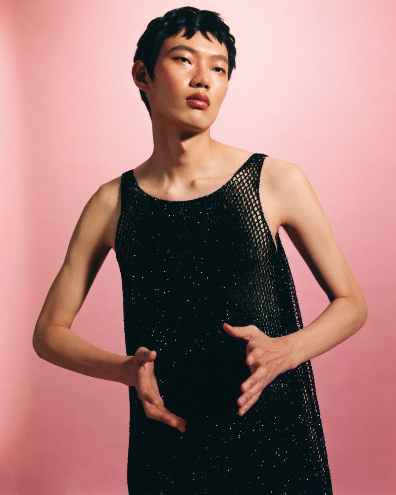 신발 및 바닥에 다이아몬드 by Jihun Han (ODDA Korea)