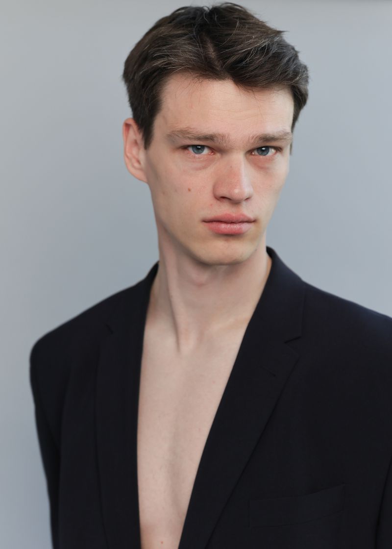 Filip Hrivnak (Portrait)