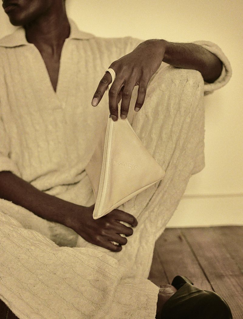 The nostalgia and beauty of time passing (GQ Portugal)