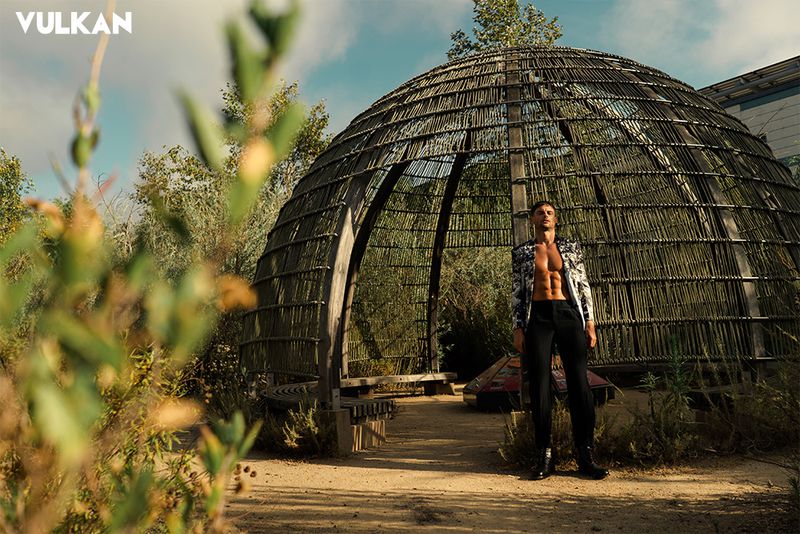 The Secret Garden by Lester Villarama (Vulkan Magazine)