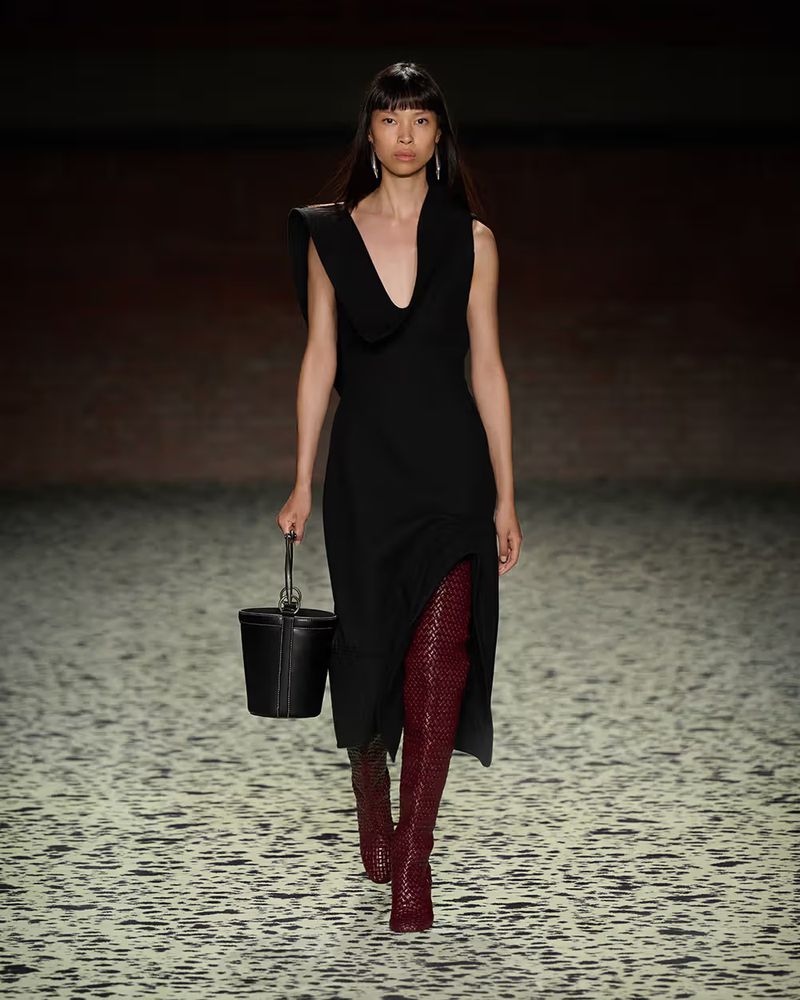 Bottega Veneta F/W 23 Show Beijing (Bottega Veneta)