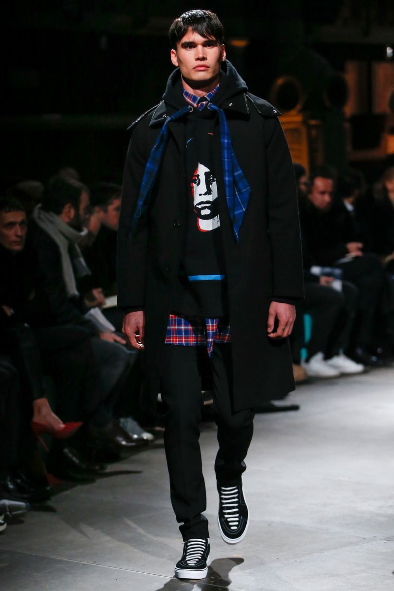 Givenchy F/W 17 Men's Show and Haute Couture Show (Givenchy)