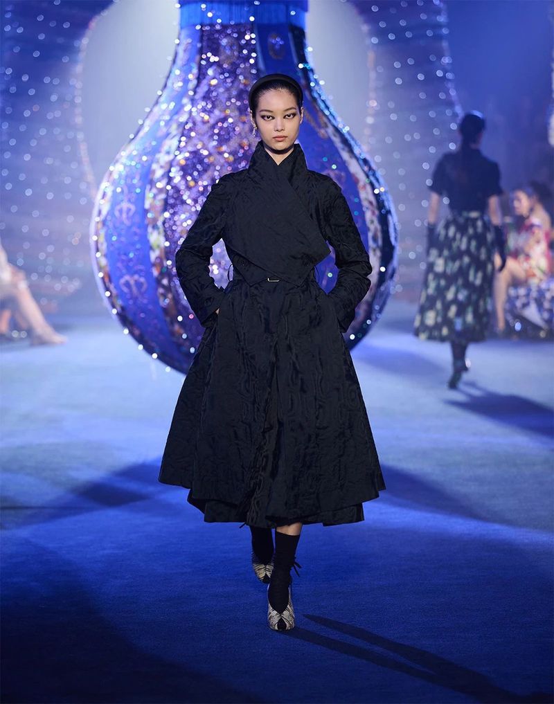 Dior F/W 23 Reprise Show Shenzhen (Dior)